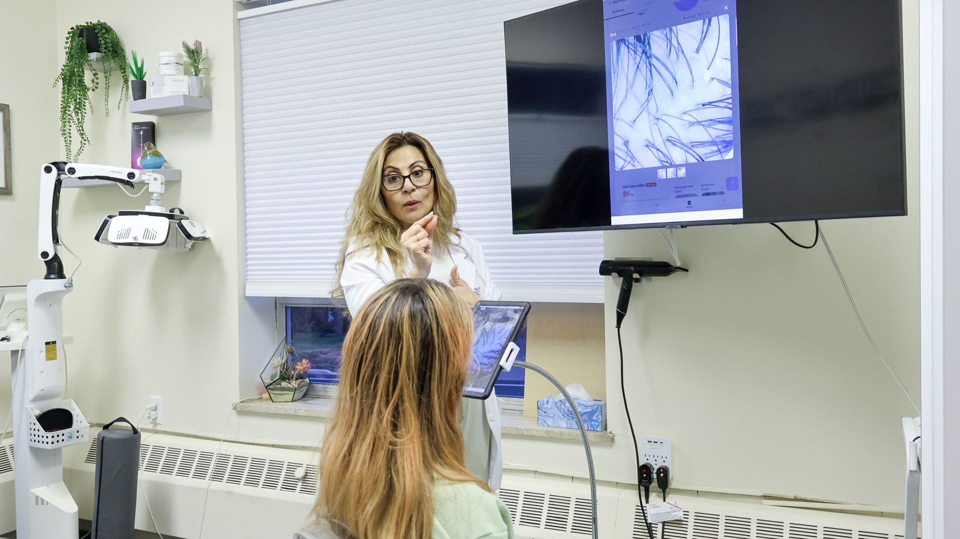Scalp Assessment & Microbiome Analysis | Simone Trichology USA