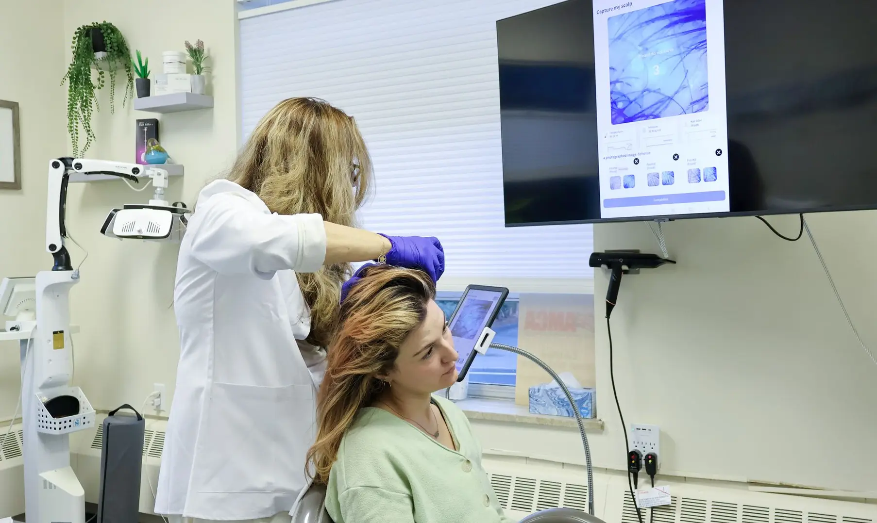 Scalp Assessment & Microbiome Analysis | Simone Trichology USA